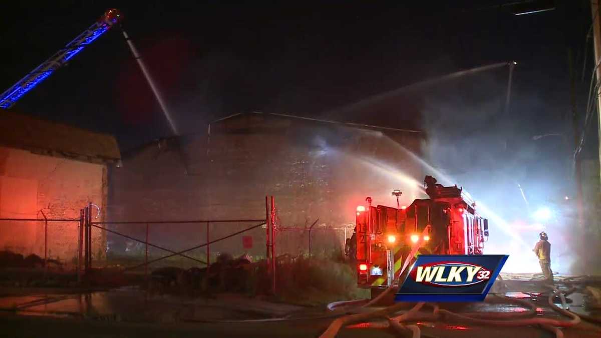 Metro Arson Unit investigating empty warehouse fire on Market Street