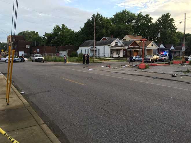 Indiana high-speed chase ends in west Louisville