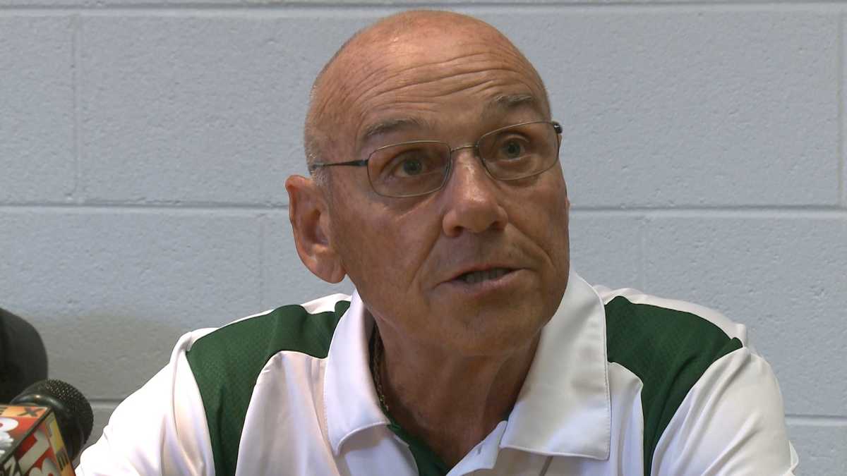 KOOB: Kentucky State leaning on John L. Smith for turnaround