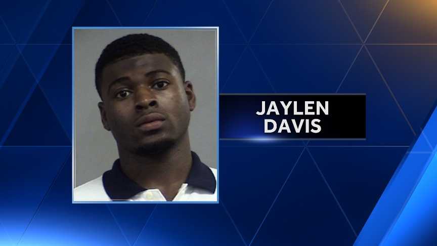 Teen accused of firing gun near officers arraigned