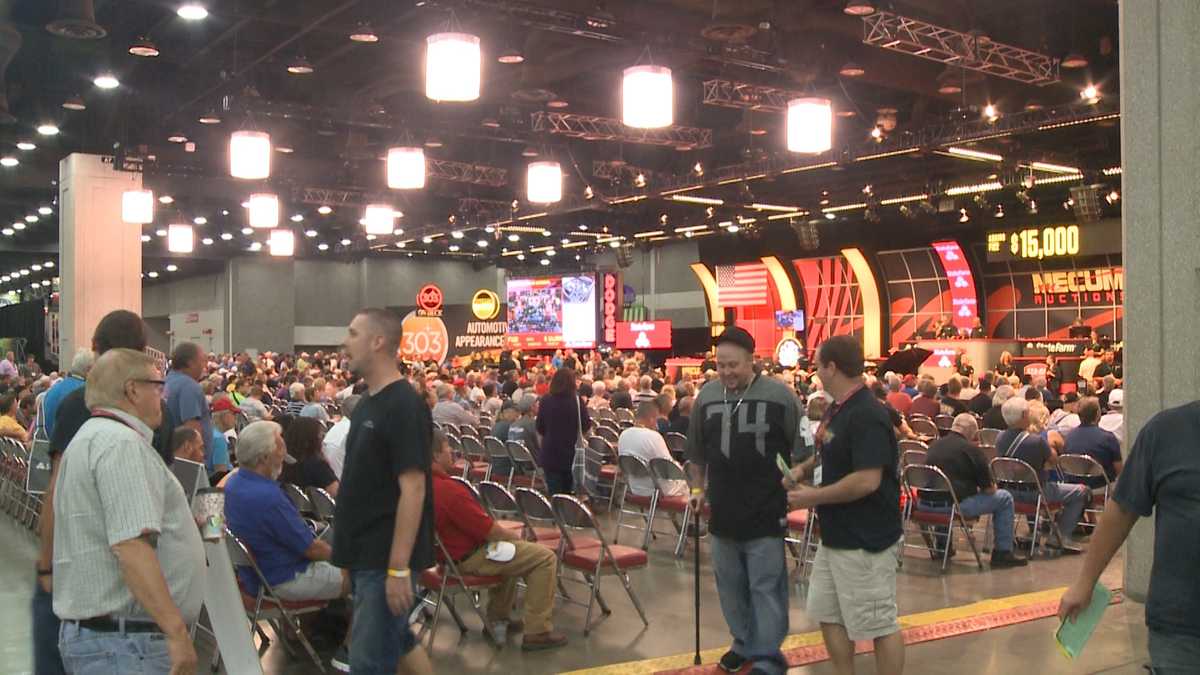 IMAGES: Mecum Auto Auction arrives at Kentucky Expo Center