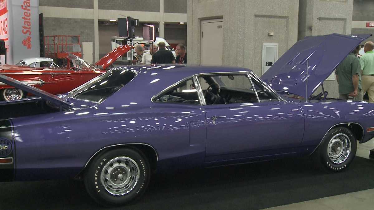 IMAGES: Mecum Auto Auction arrives at Kentucky Expo Center