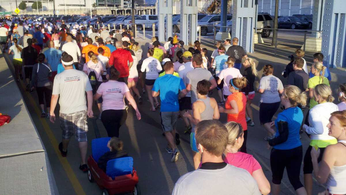 Images: Hudepohl 14k