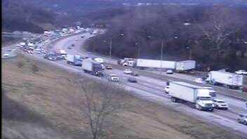 I-71/75 north reopens in NKY after semi jackknife crash
