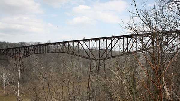 Ky. rail bridge to be nation's highest bungee-jumping site