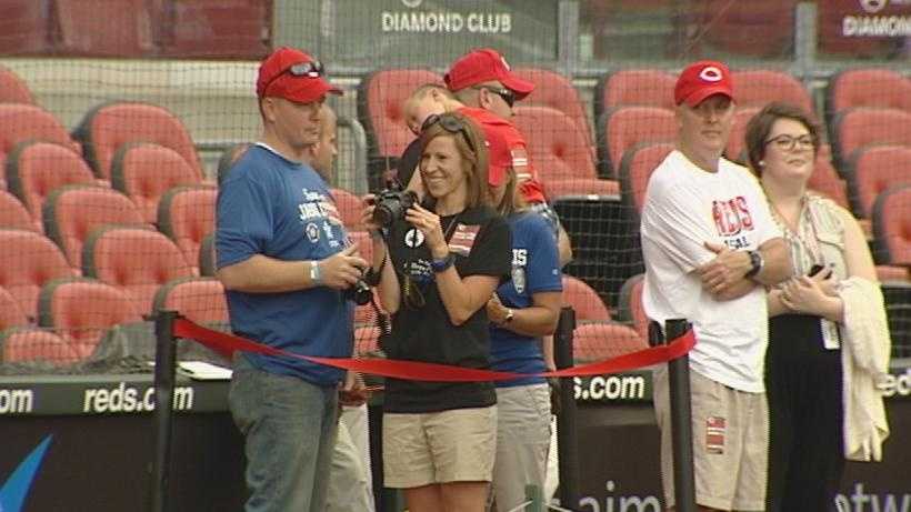 Photos: Reds honor Jason Ellis