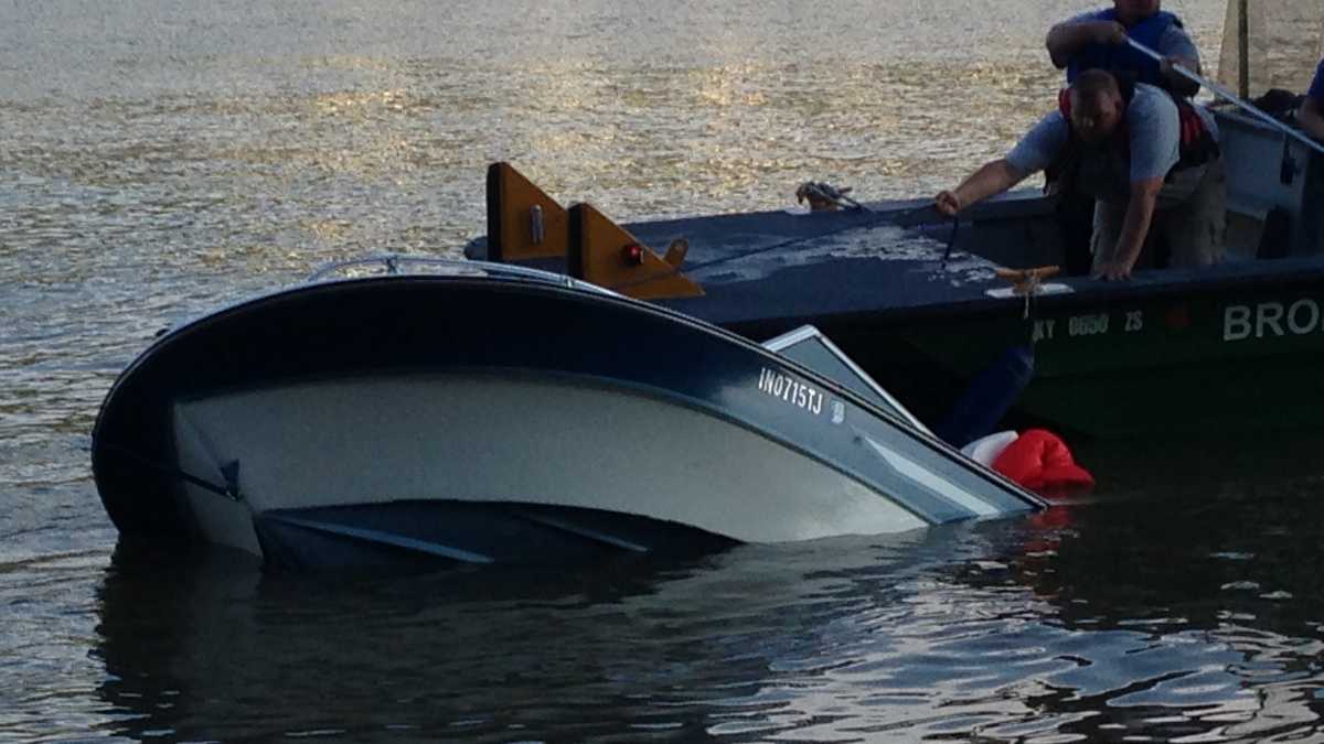 Images: People saved from sinking boat