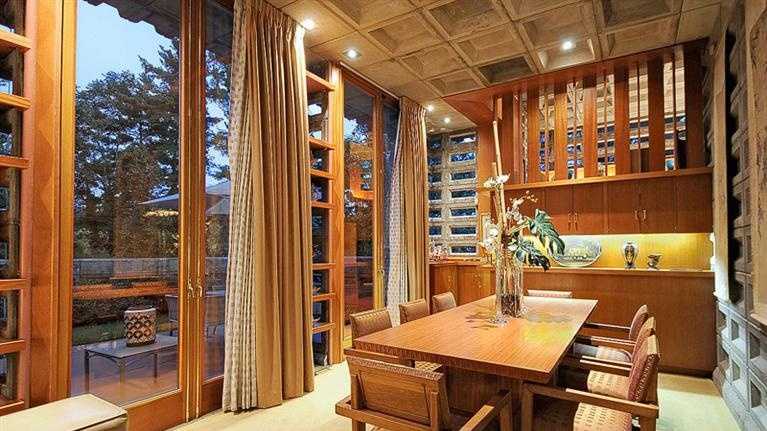Tour the unique Frank Lloyd Wright Gerald B. Tonkens House