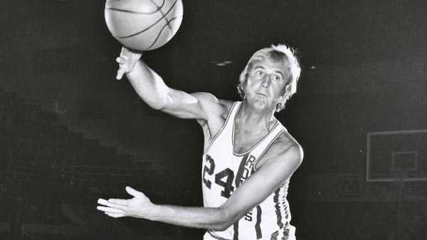 Former UC, NBA star Connie Dierking passes away