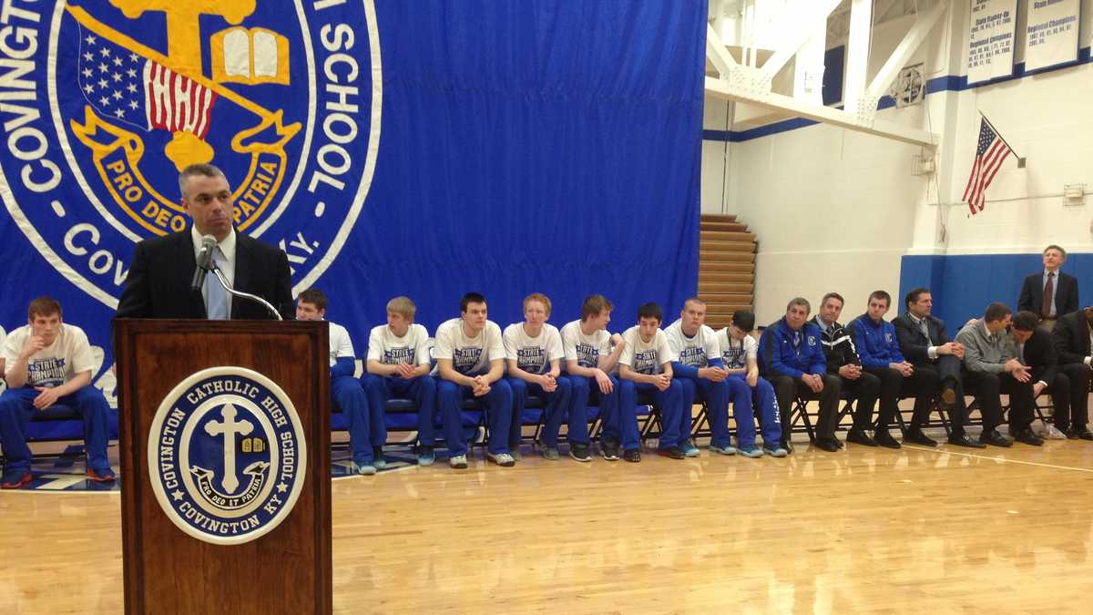 Photos: Covington Catholic boys win state
