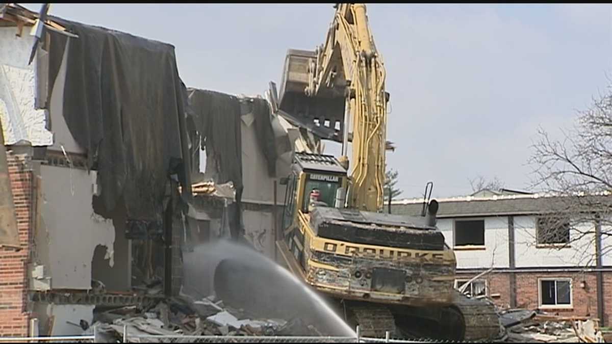 Former Drawbridge Inn coming down