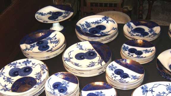 Hundreds of Gamble Estate items up for auction