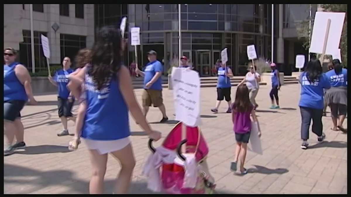 Children's services strike continues as both sides refuse to back down