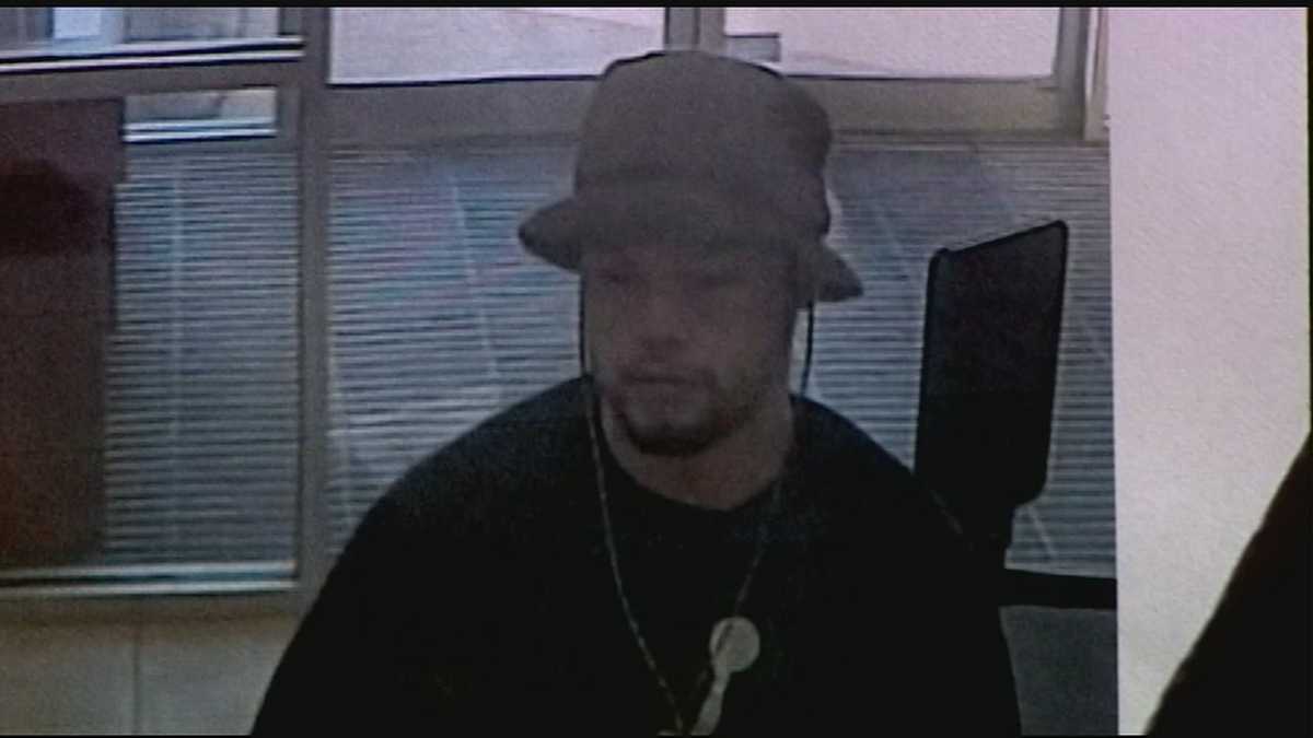 Police seeking bank robber who hit Fifth Third Bank in Cheviot