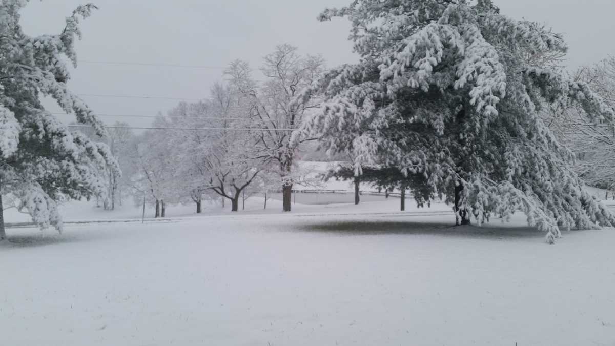 Heavy snowfall puts Ohio harvests behind schedule