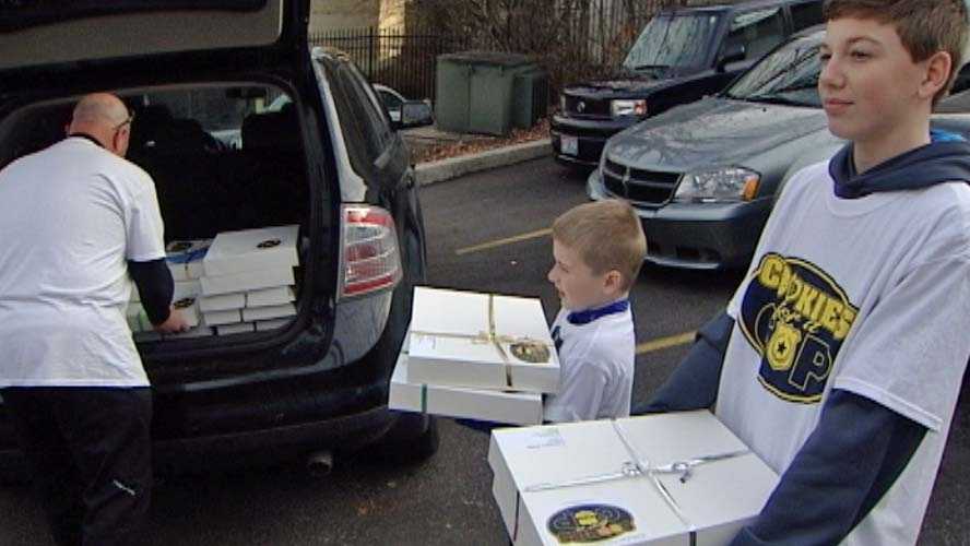 'Cookies for a Cop' program delivers treats, appreciation