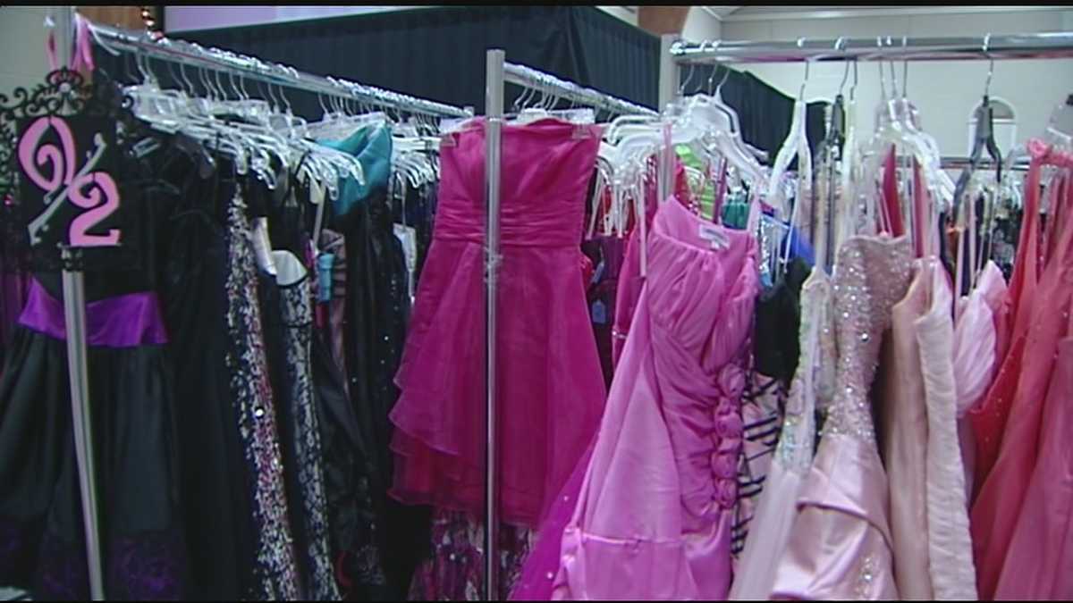 Cinderella's Closet makes prom possible for many high school girls