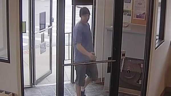 Photos: Sock Hat Bandit