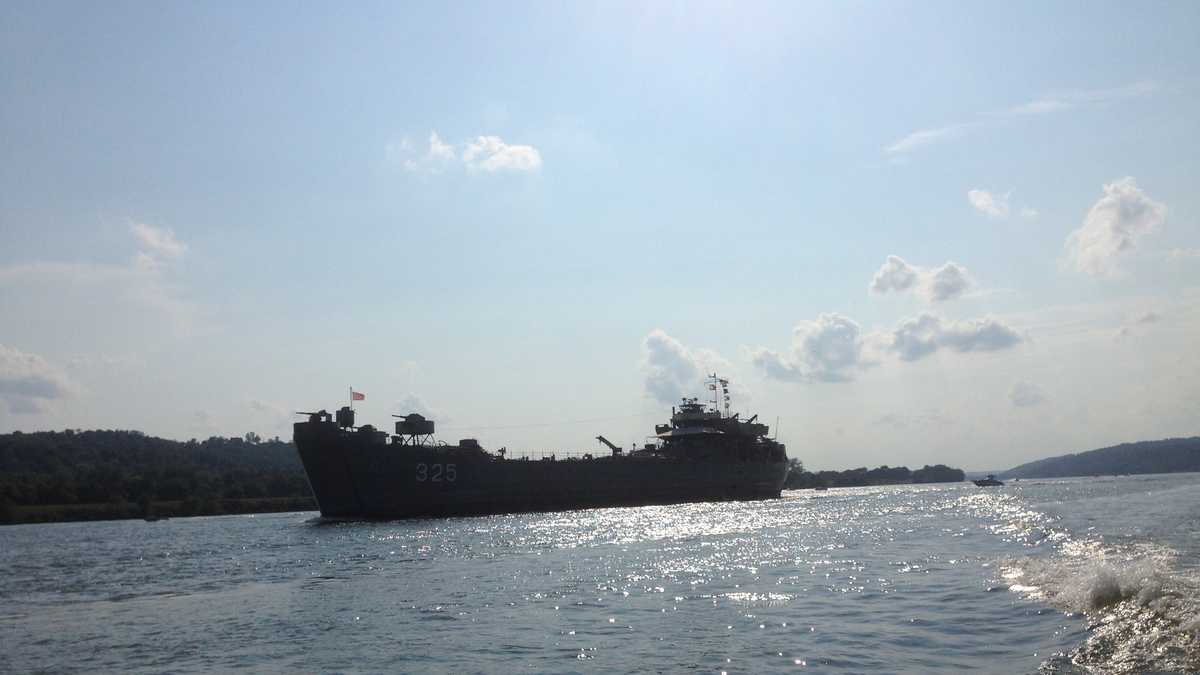 Images: Navy ship cruises up Ohio River