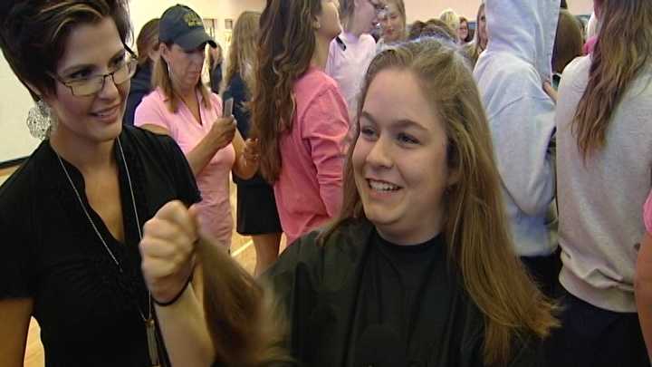Images: Haircut for cancer event