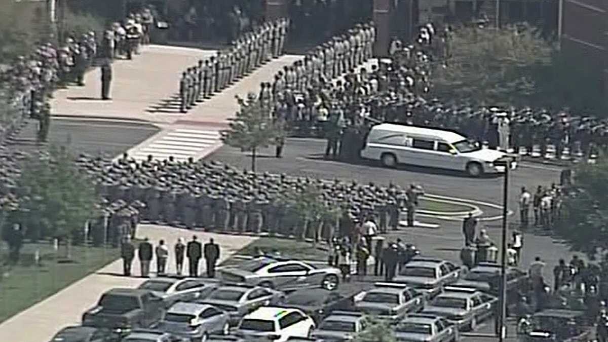 Slain Kentucky trooper remembered as hero at funeral