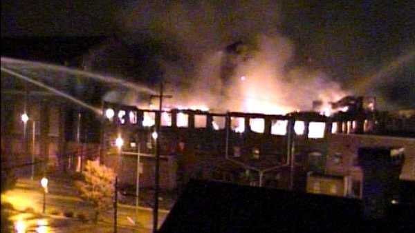 Vacant paper mill catches fire in Hamilton