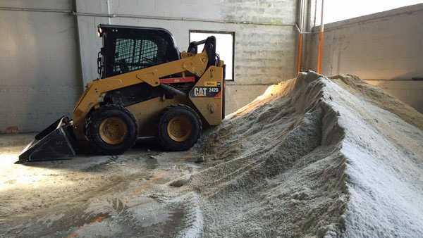 Snow removal contractors prepare for a busy weekend