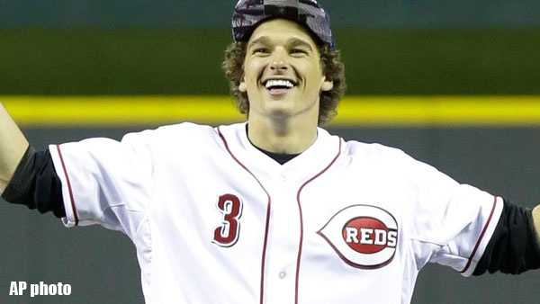 8 celebrities who are Cincinnati Reds fans