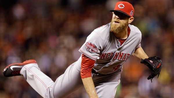 Reds send reliever Ryan Mattheus, 4 others to minors