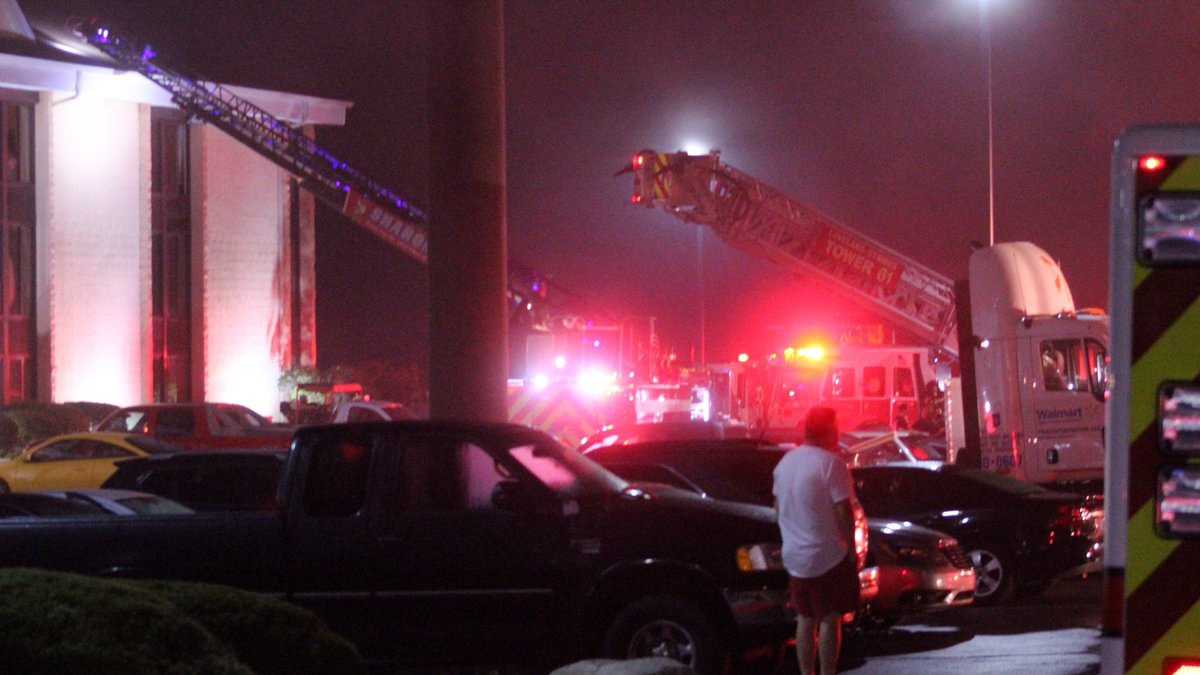 Hotel partially evacuated after AC unit fire