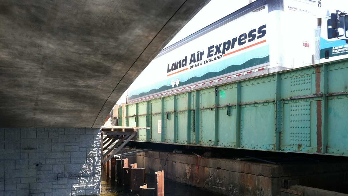 Photos: New causeway bridge opens in Naples