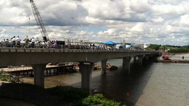 New $63 million Maine bridge opens