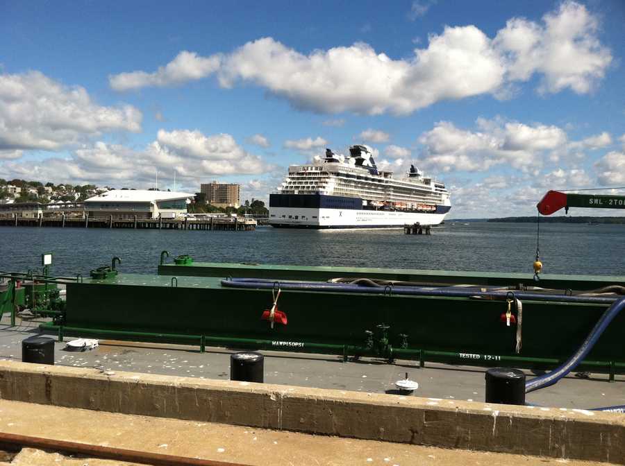 Photos: Visiting cruise ship buying Maine lobsters