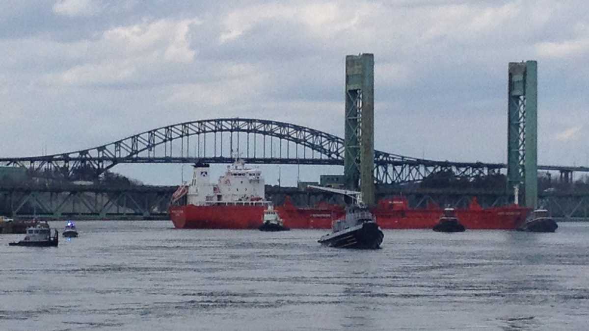 Photos: Ship collides with Sarah Long Bridge