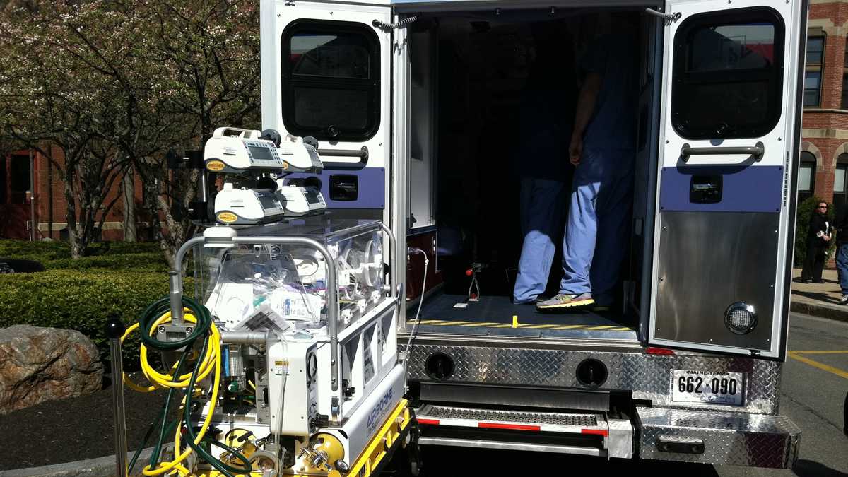 Photos: New pediatric ambulance unveiled
