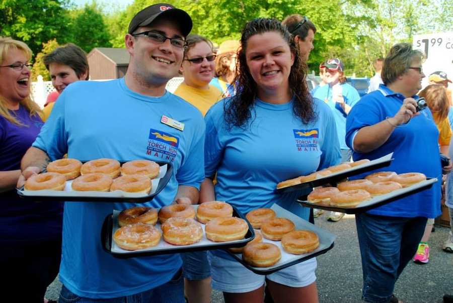 Photos: Police donut eating contest raises money for Special Olympics