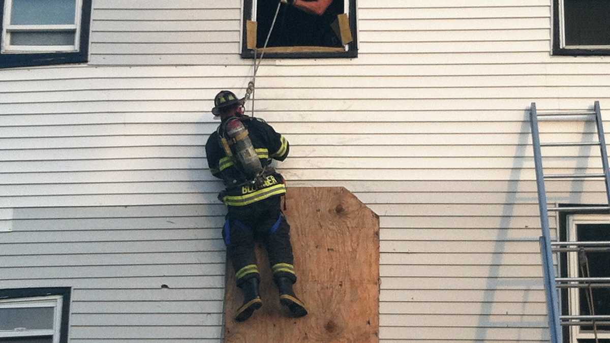 Portland firefighters hold emergency evacuation training