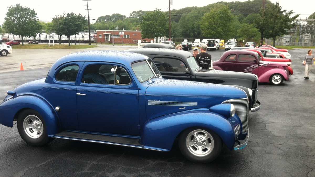 Photos: Toys for Tots Car Show