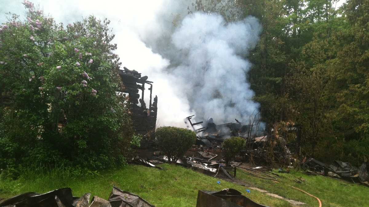 Woman dies in Livermore fire