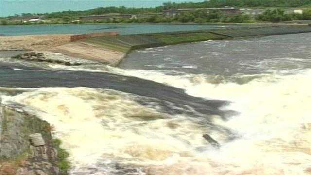 Photos: 15 years since Edwards Dam breached