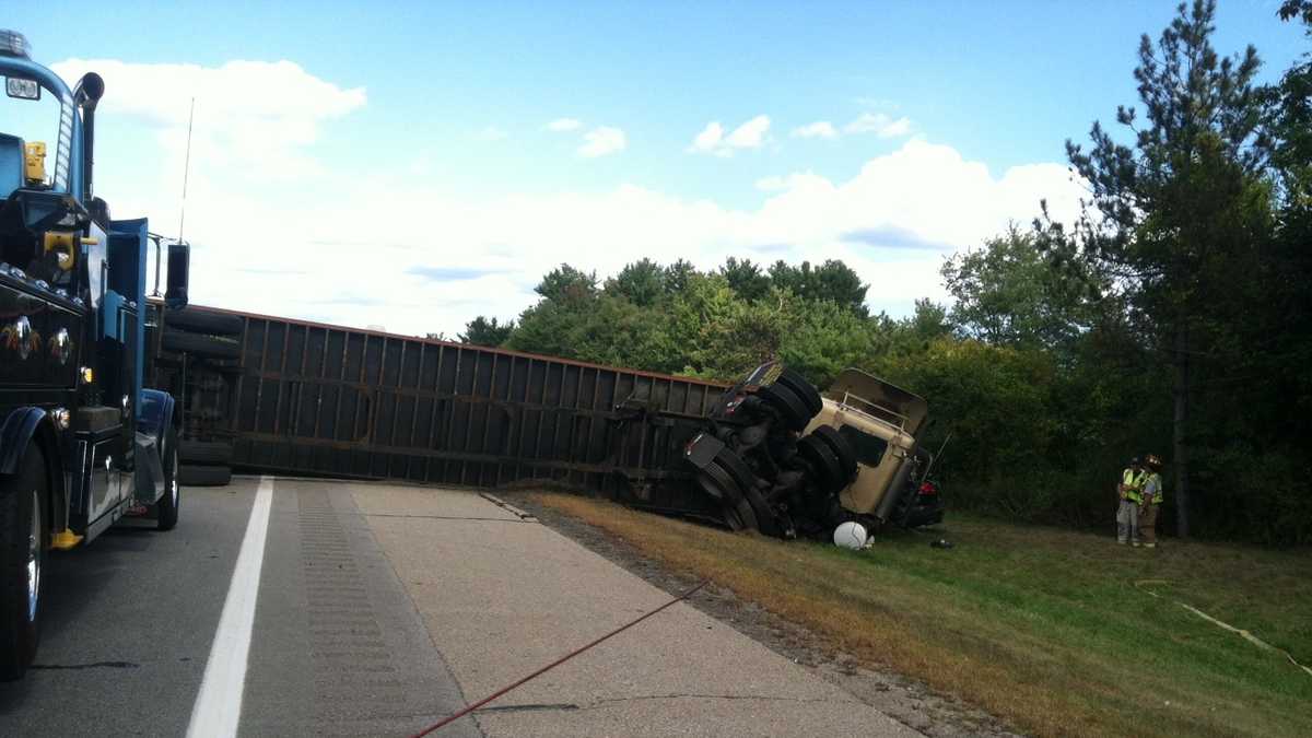 State police investigate deadly crash on turnpike in Kittery