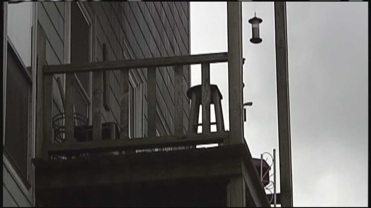 Code violations found at building where man fell from porch