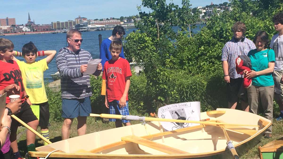 School launches boats built by students