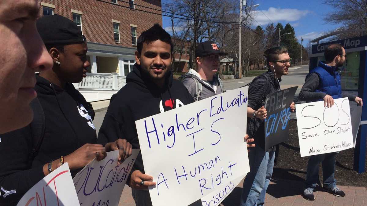 Southern Maine students show solidarity in 'Million Student March'