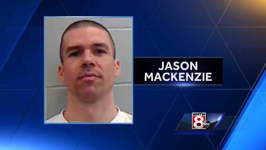 Man wanted in hammer attack