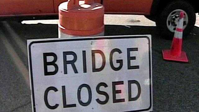 Demolition work continues on NH-Maine bridge