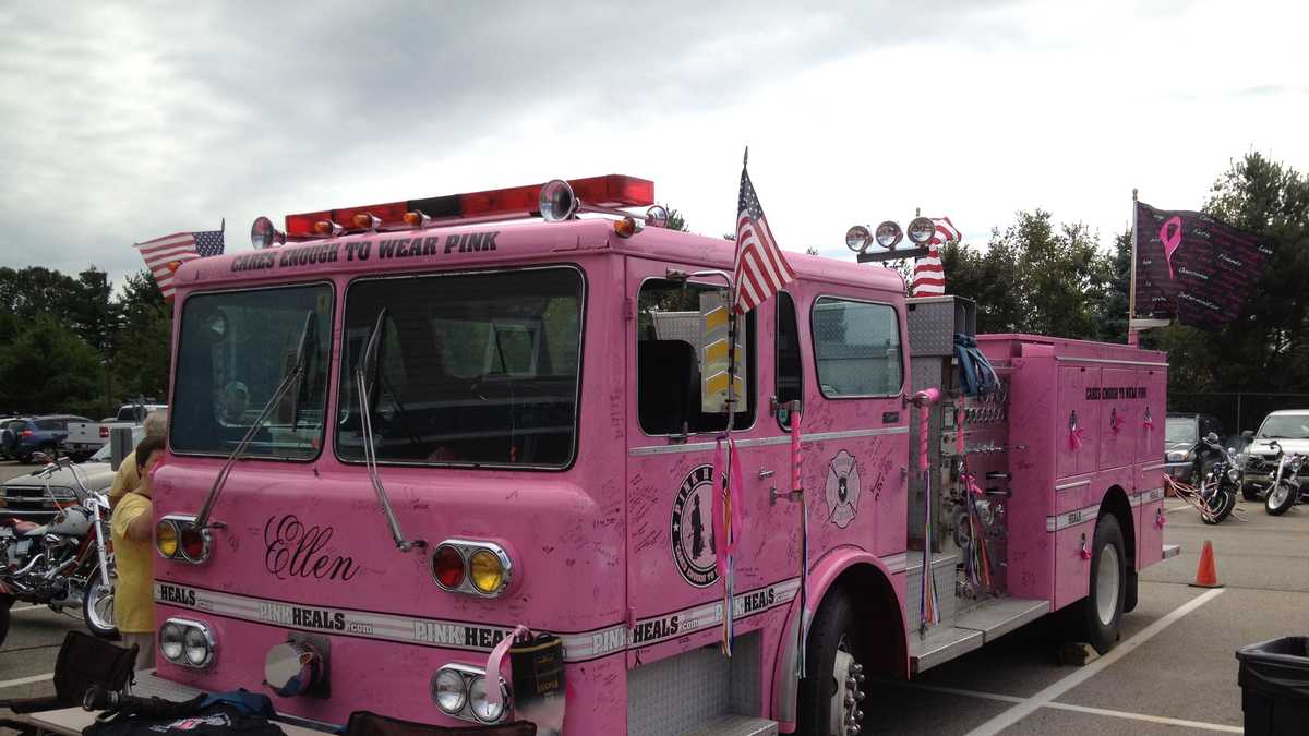 Hundreds come out for breast cancer awareness motorcycle ride
