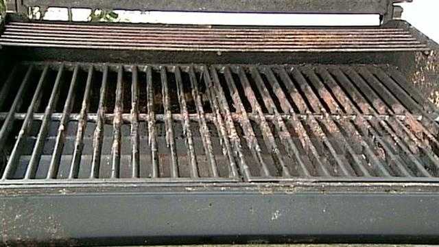 Fire marshal gives tips on grill safety