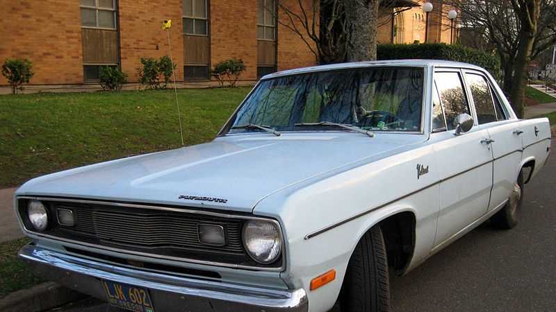 25 things you may not know about Jamie Staton