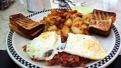 25 things you may not know about Jamie Staton